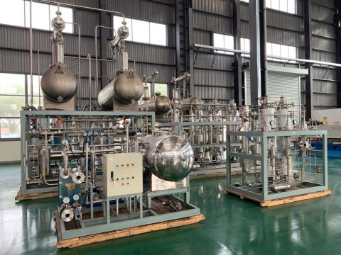 Pressurised alkaline electrolysers - John Cockerill