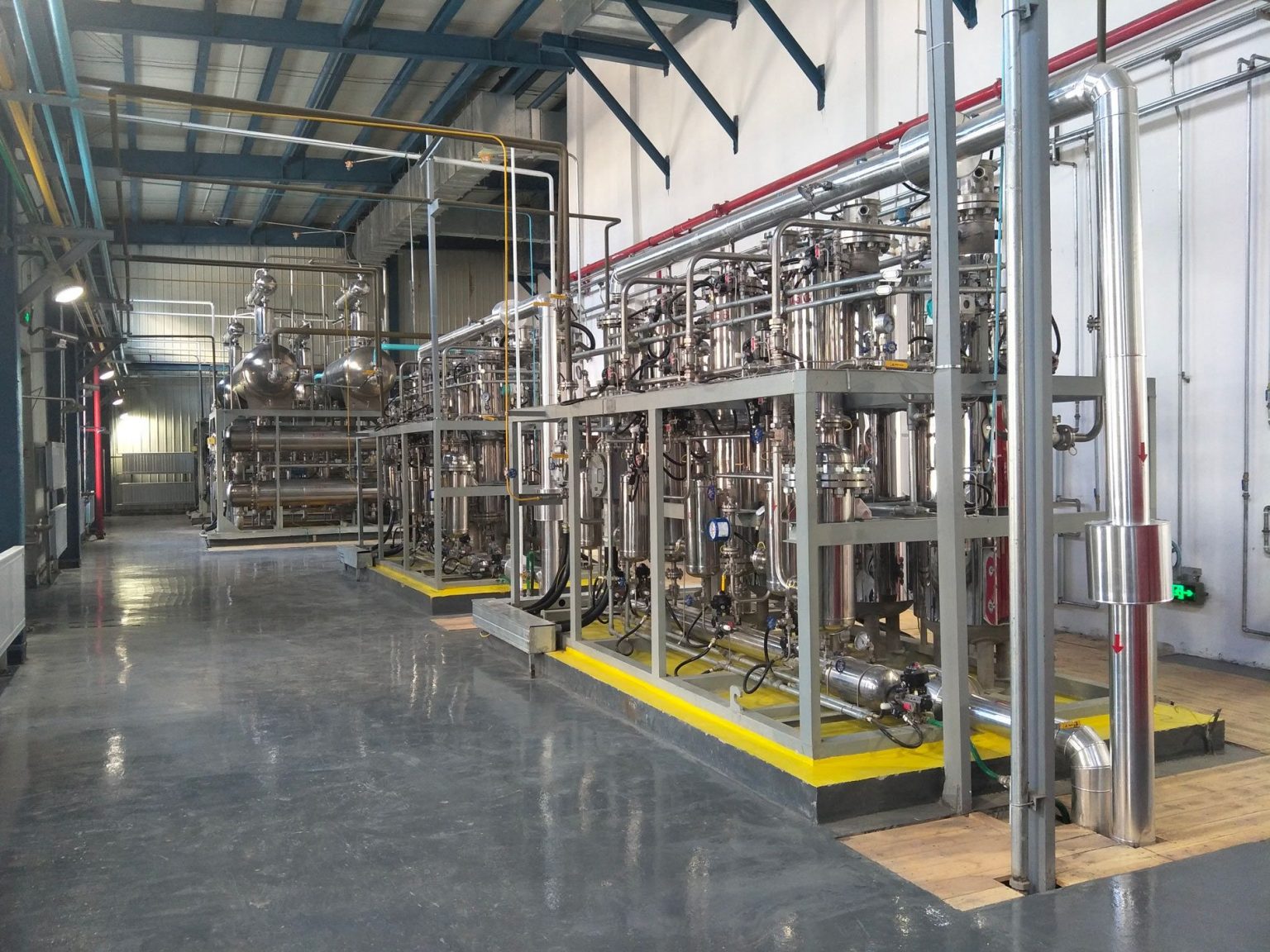 Pressurised alkaline electrolysers - John Cockerill